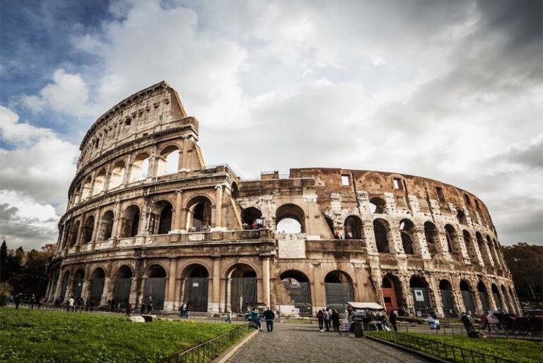 10 Famous Landmarks in Europe - Depth World