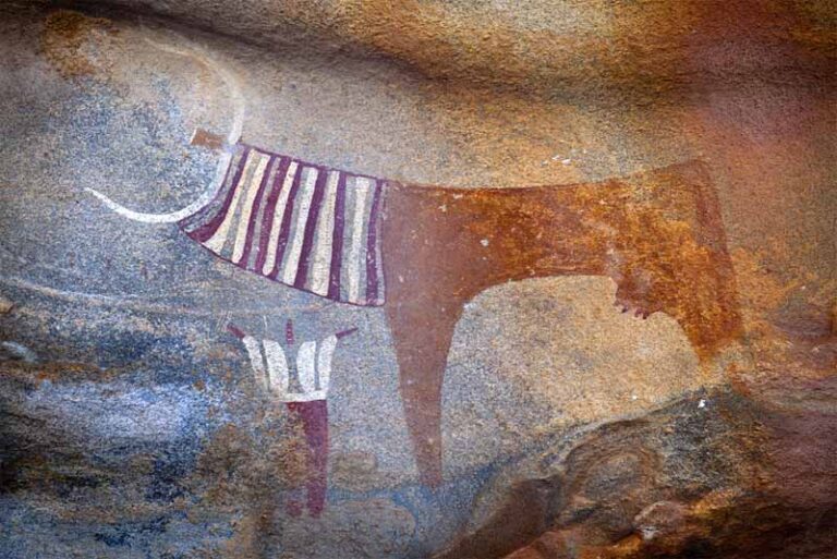 Top 10 oldest cave paintings in the World - Depth World