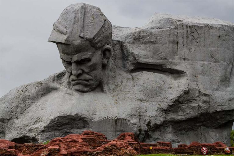 10 Beautiful Places in Belarus - WiseApp | Brain Game