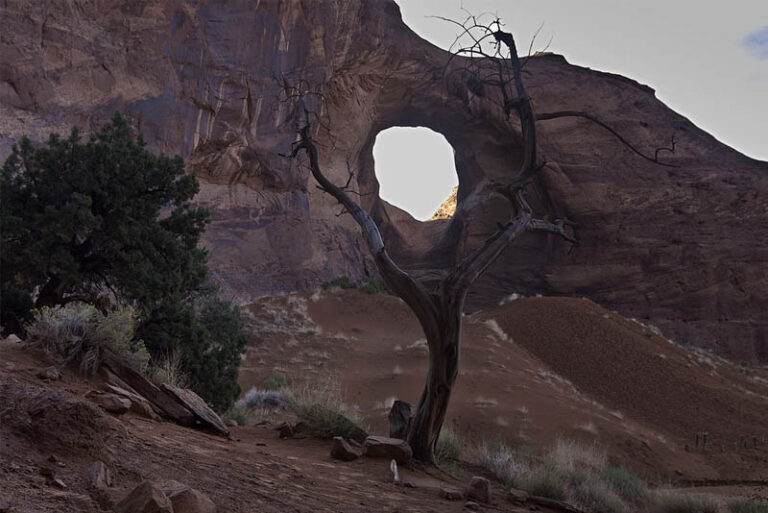 Top 10 Beautiful Natural Arches in the World - Depth World
