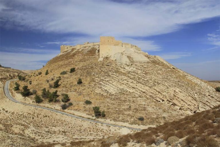 Top 10 beautiful Crusader Castles - Depth World