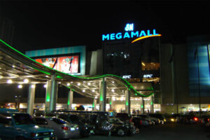Top 10 largest malls in the World - Depth World